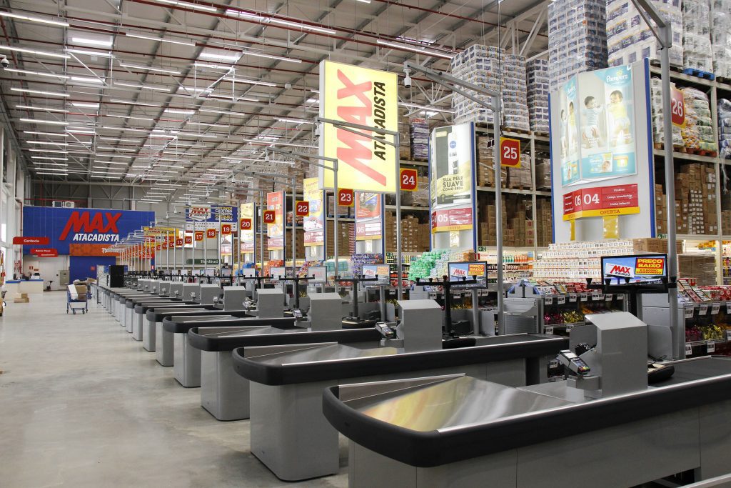 Grupo Muffato inaugura Max Atacadista em Pinhais e soma 60 lojas no ...